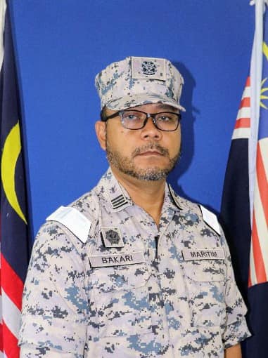 Maritim Labuan serah 200 Jalur Gemilang kepada komuniti maritim ...