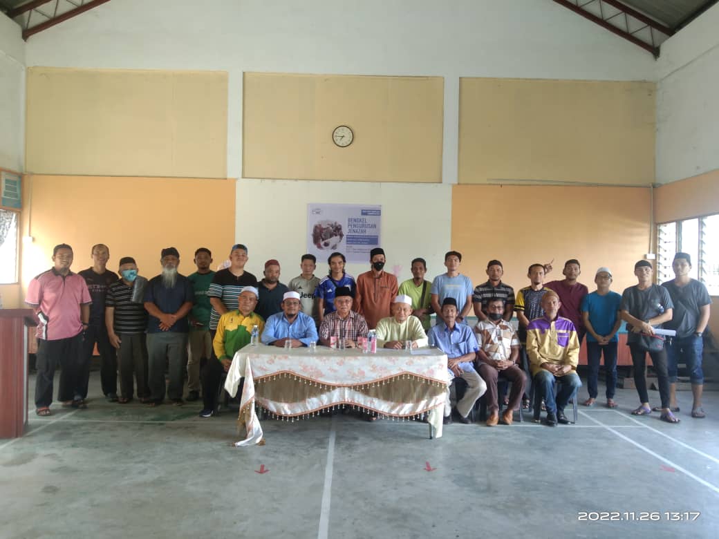 Seramai 30 orang penduduk Kg.Kota Ayangan mengikuti Bengkel Pengurusan ...