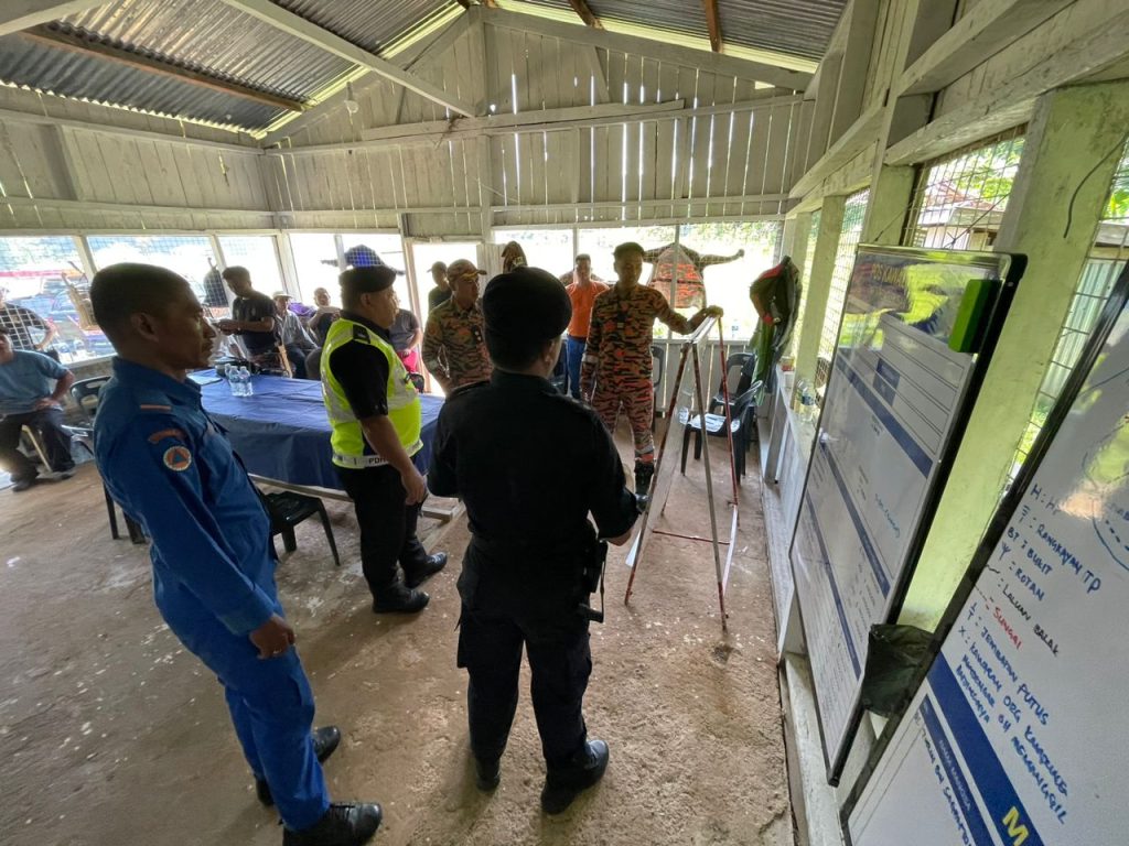 Pasukan Gerakan Udara PDRM bantu operasi mencari, menyelamat individu ...