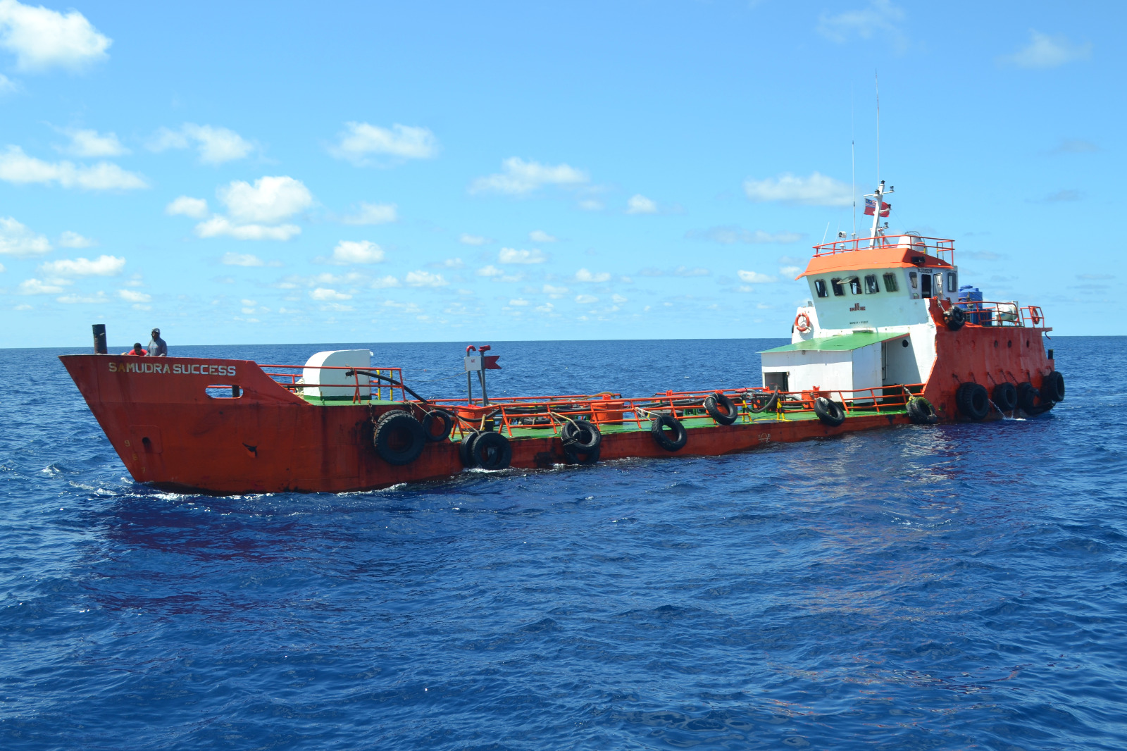 APMM Labuan tahan kapal tangki bawa 190,000 liter diesel tanpa lesen ...